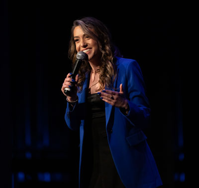 Comedian Janelle Draper ’07 to Perform at The Wilbur Theater Saturday ...